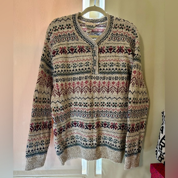 Northern Reflections | Sweaters | Northern Reflections Vintage Sweater ...